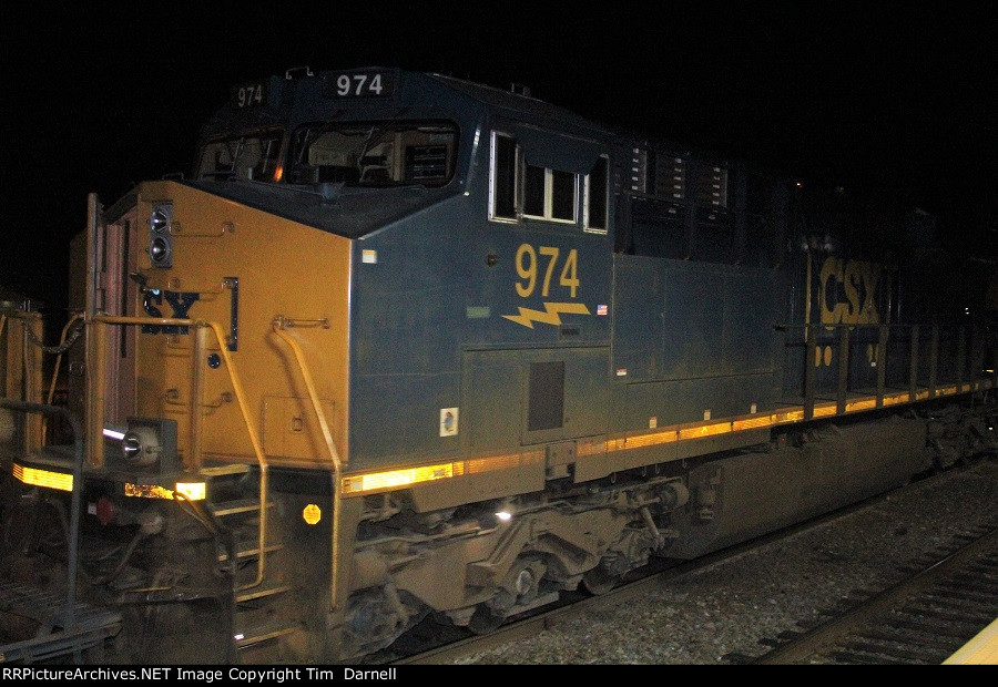 CSX 974 on Q301